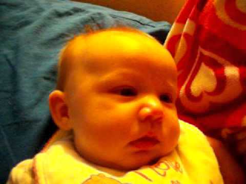 Lainee Bug Loves Papa....... :)