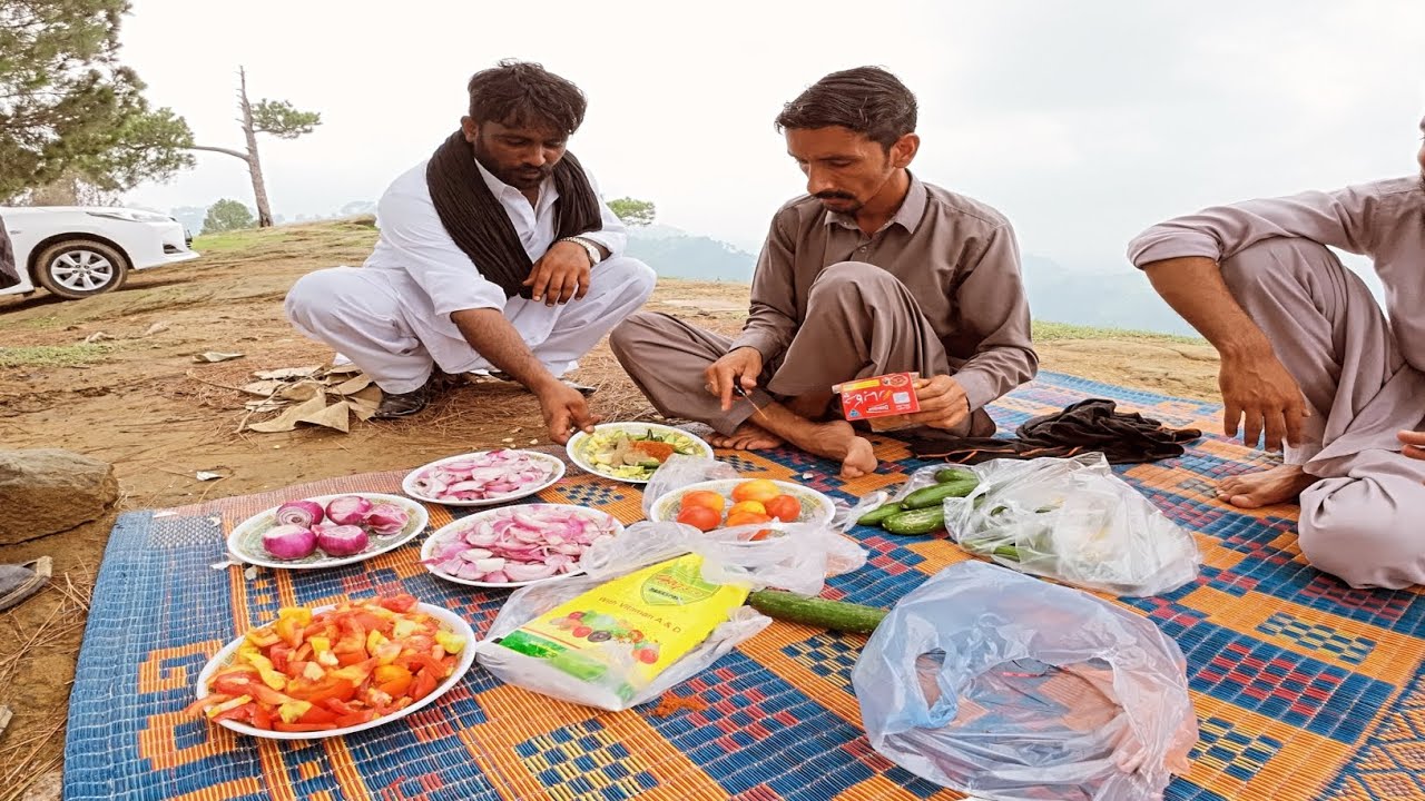 Cooking Beef Karahi in the Mountains of Azad Kashmir, Pakistan 🔥 # ...
