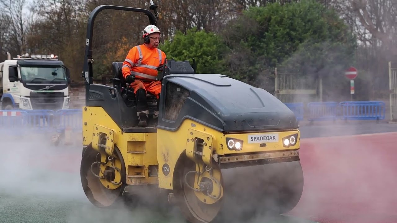 Spadeoak SuperColour Ultra project at Derby Express site - YouTube