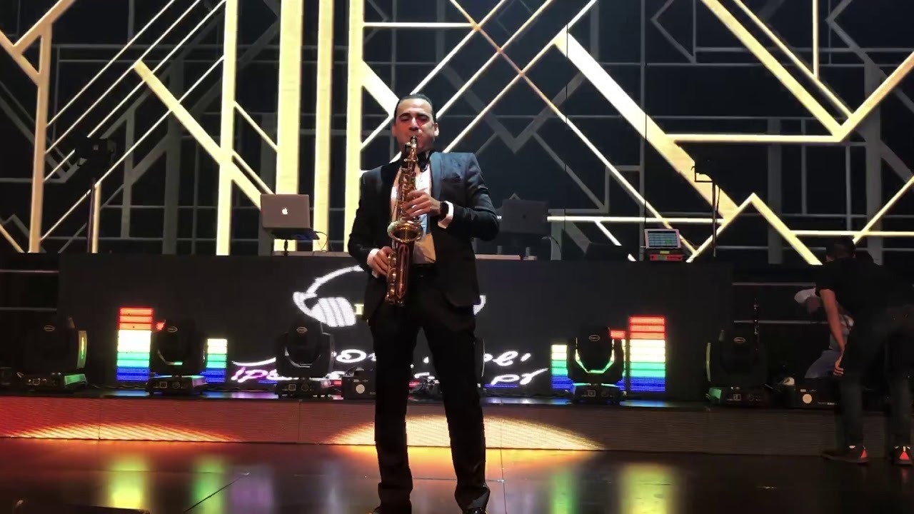 David Davidov _"Sen Gelmez Oldun" Live - YouTube