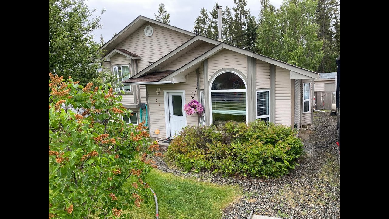 Yukon Home FOR SALE w REALTOR® Tamara Cromarty ~ Call 1.867.334.9476 ...