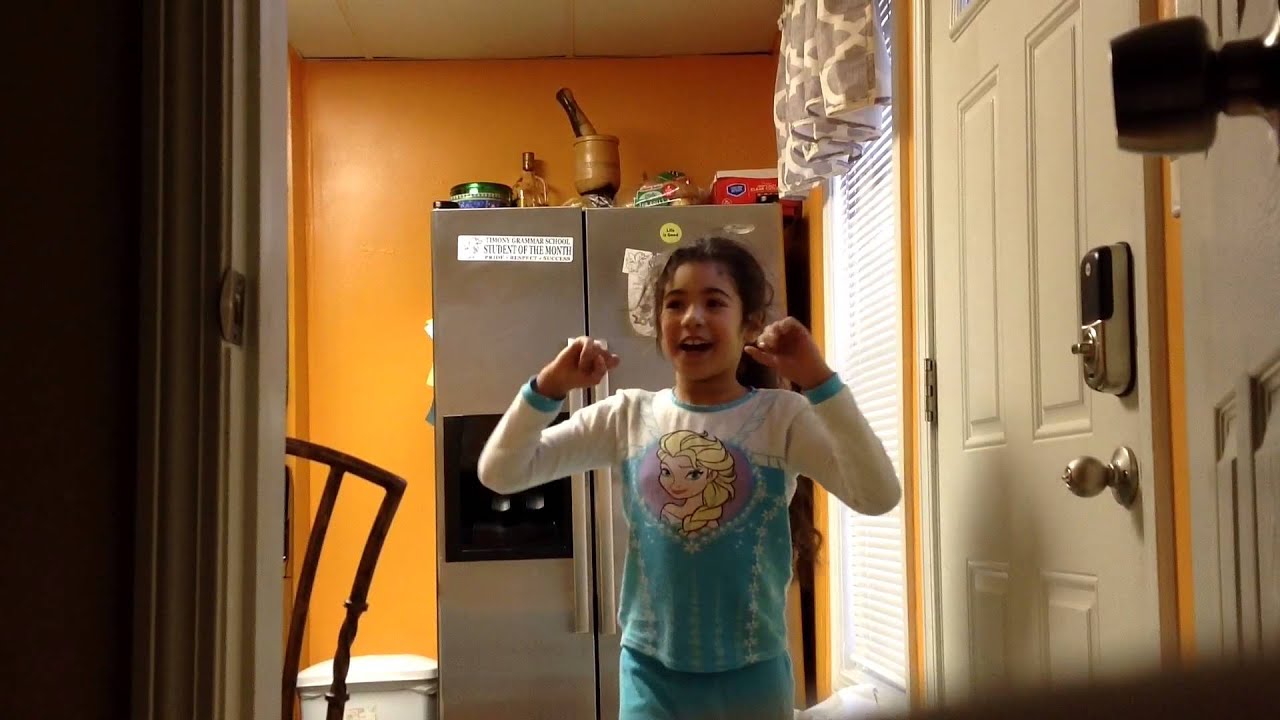 Are you dressed so pretty Alyssa - YouTube