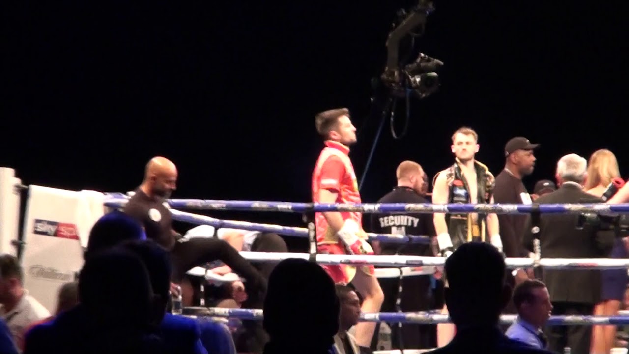Anthony Fowler vs Harry Scarff Ringwalk - YouTube