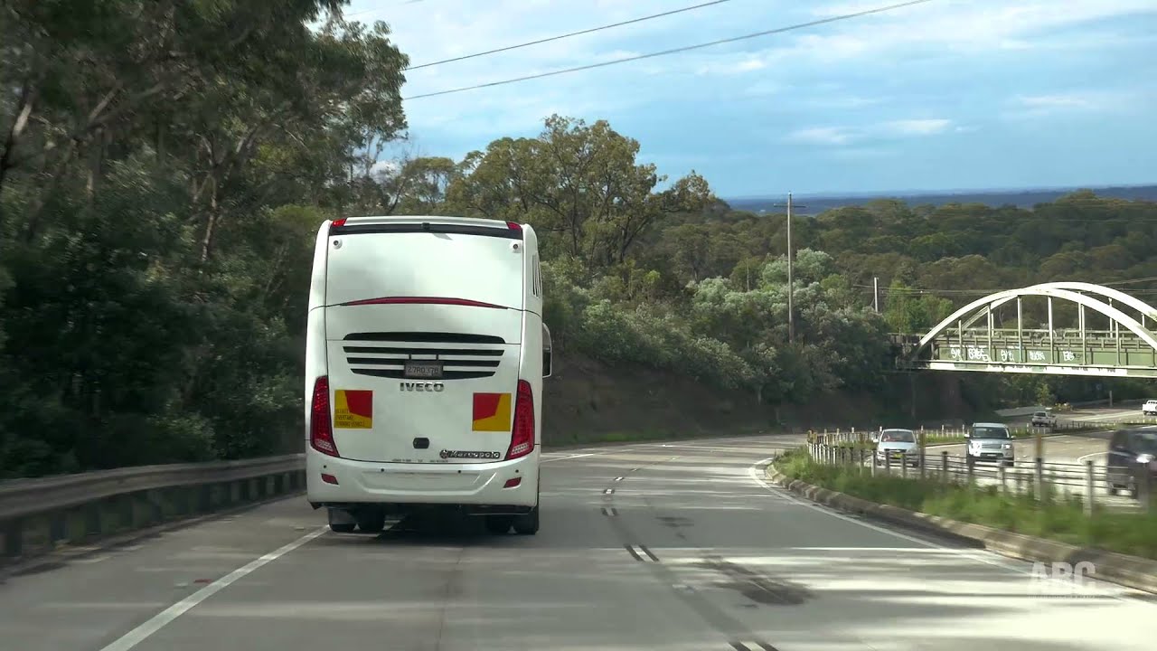 BUS REVIEW: Iveco Marcopolo coach - YouTube
