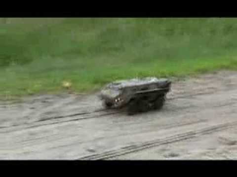 AFV TPz FUCHS 1:16 Geländetestfahrt in der Heide - YouTube