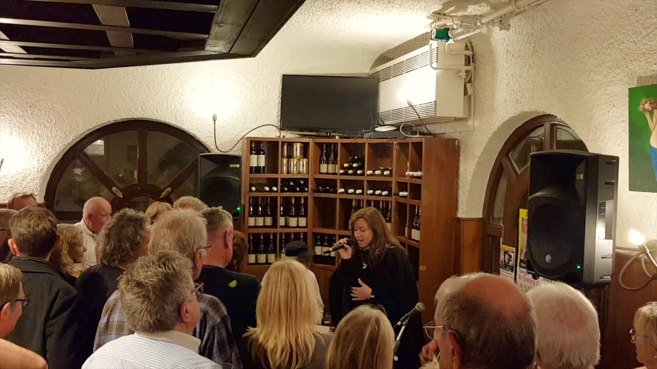 ACOUSTIC STORM feat. Misha Singer - Back To Black - YouTube