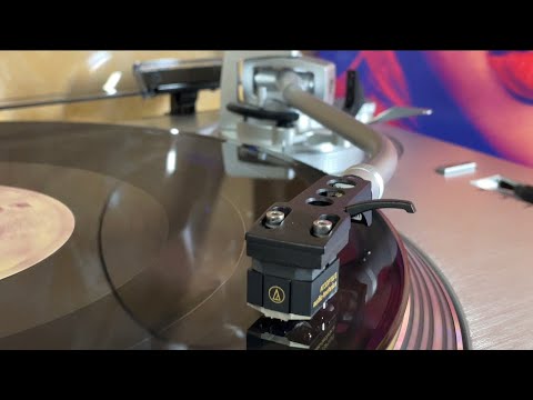 Rihanna „Only Girl (In The World)“ - Vinyl Technics SL 1200 G / AT ...