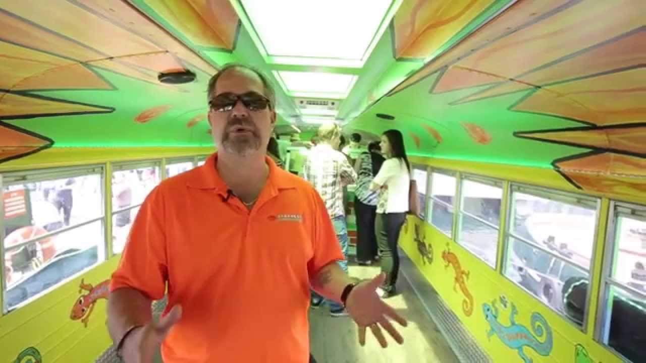 Habaneros Gecko Bus HD - YouTube