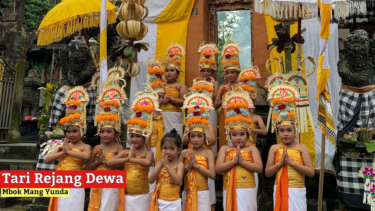 Tari Rejang Dewa - YouTube