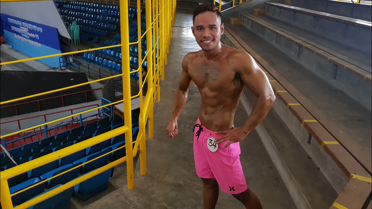 Muscle Showdown 2018 Men's physique - YouTube