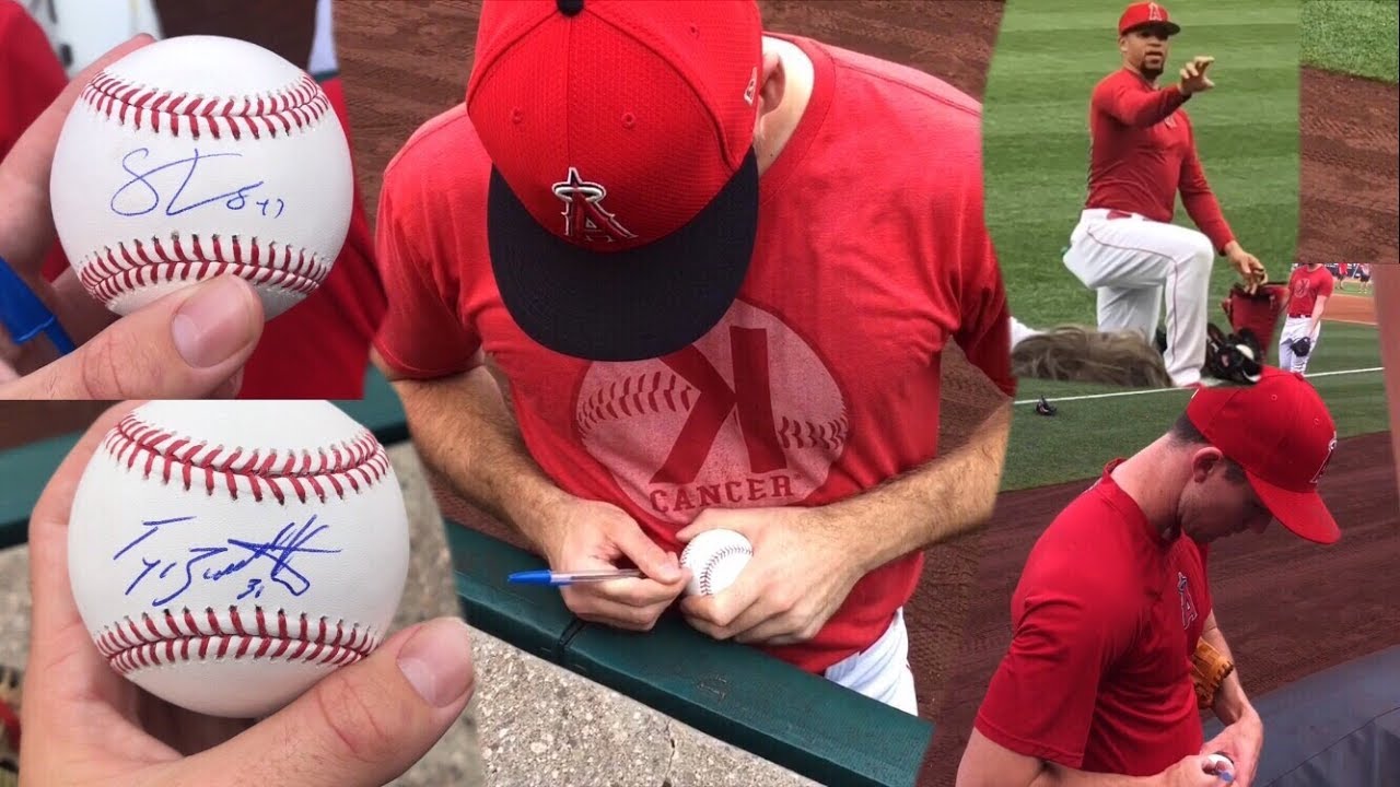 Getting Angels Autographs! | Angels Vlogs S2E32 - YouTube
