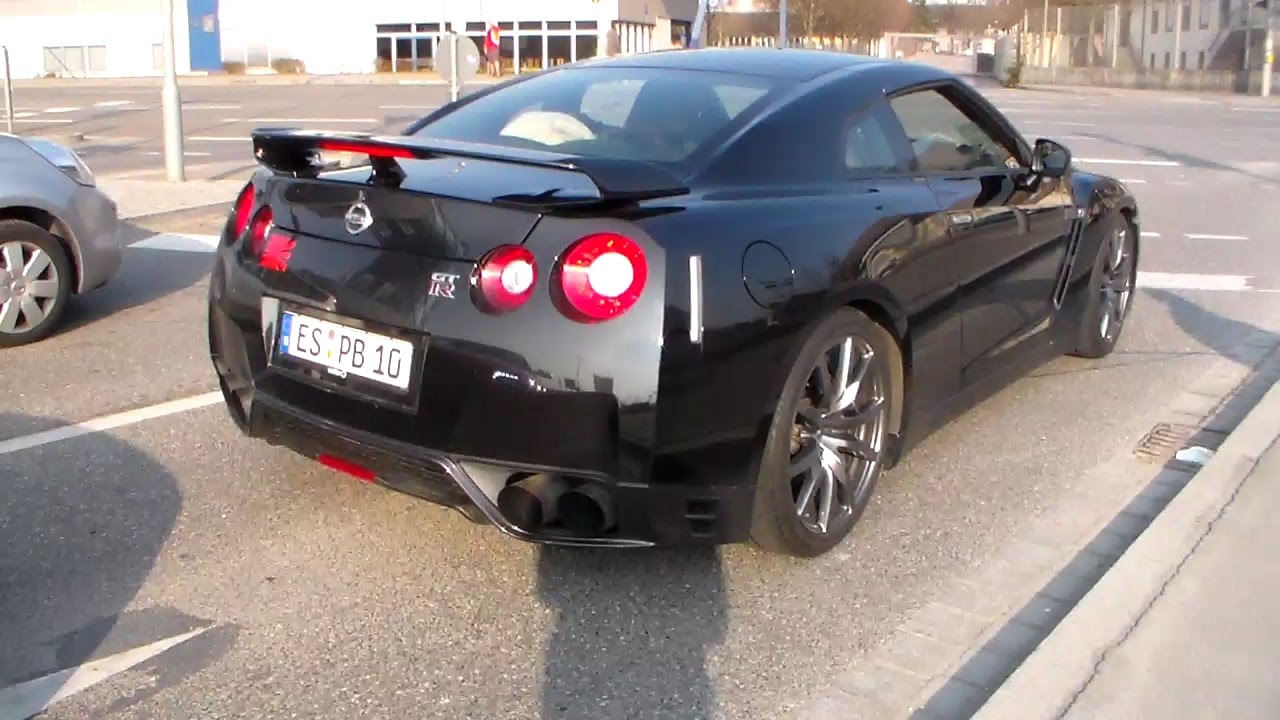 Nissan GT-R & Audi RS3 Full Throttle HD - YouTube