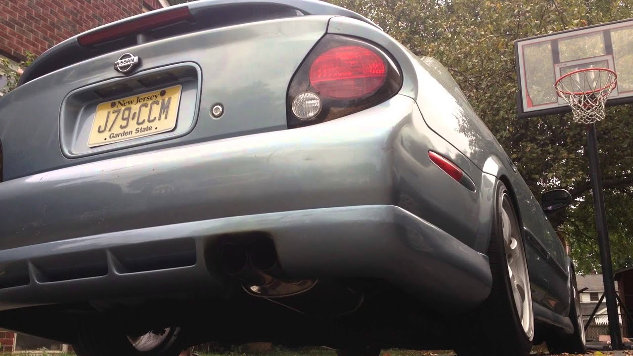 2000 Nissan Maxima Exhaust - YouTube
