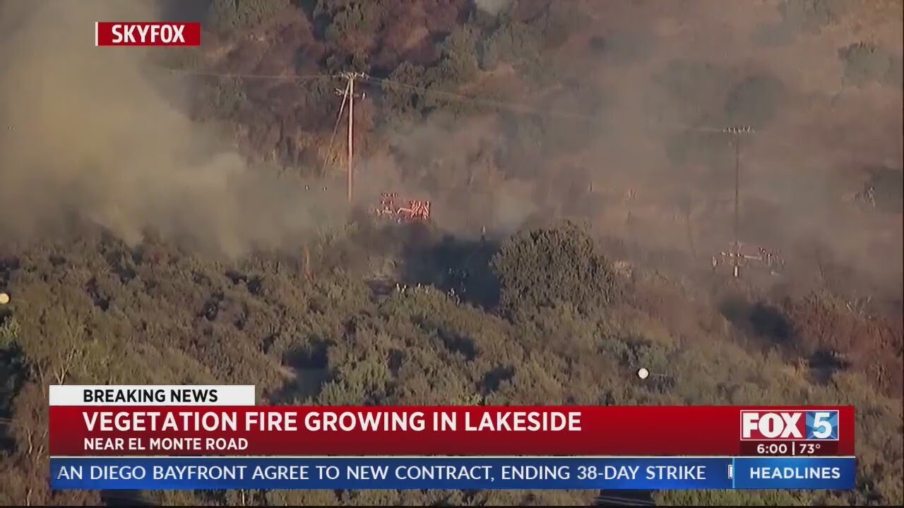 Brush fire burns in Lakeside - YouTube