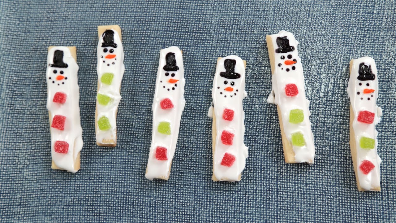 Snowman Munchkins | Southern Living - YouTube