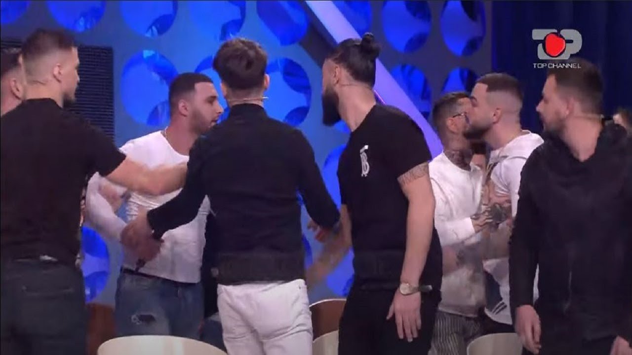 Incidenti në studio ndërpret programin, Fationi përplaset me djalin e ...