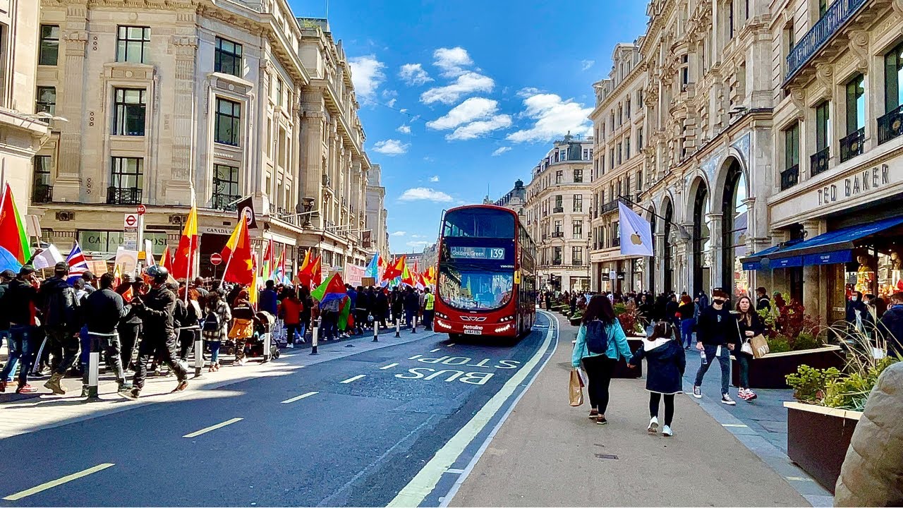 Reopens London 2021| Walking in the heart of Central London, On Sunday ...