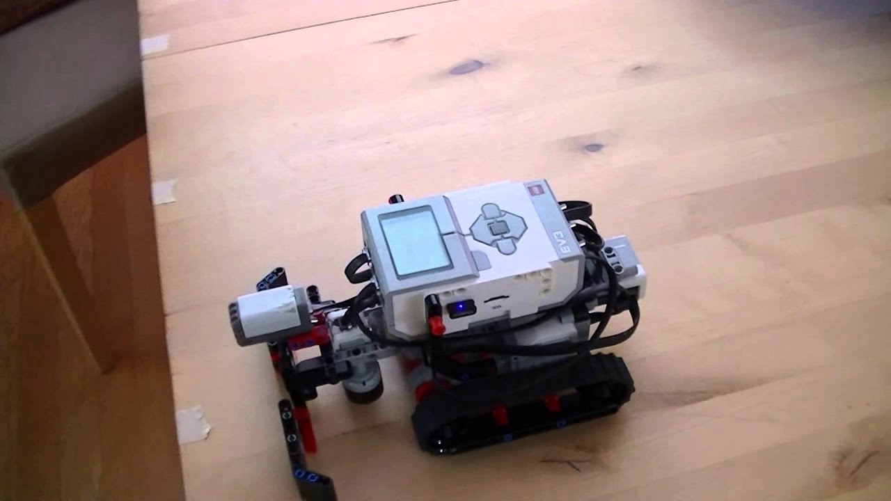 Lego Mindstorms EV3 - Dog Treat Dispensing Plow - YouTube