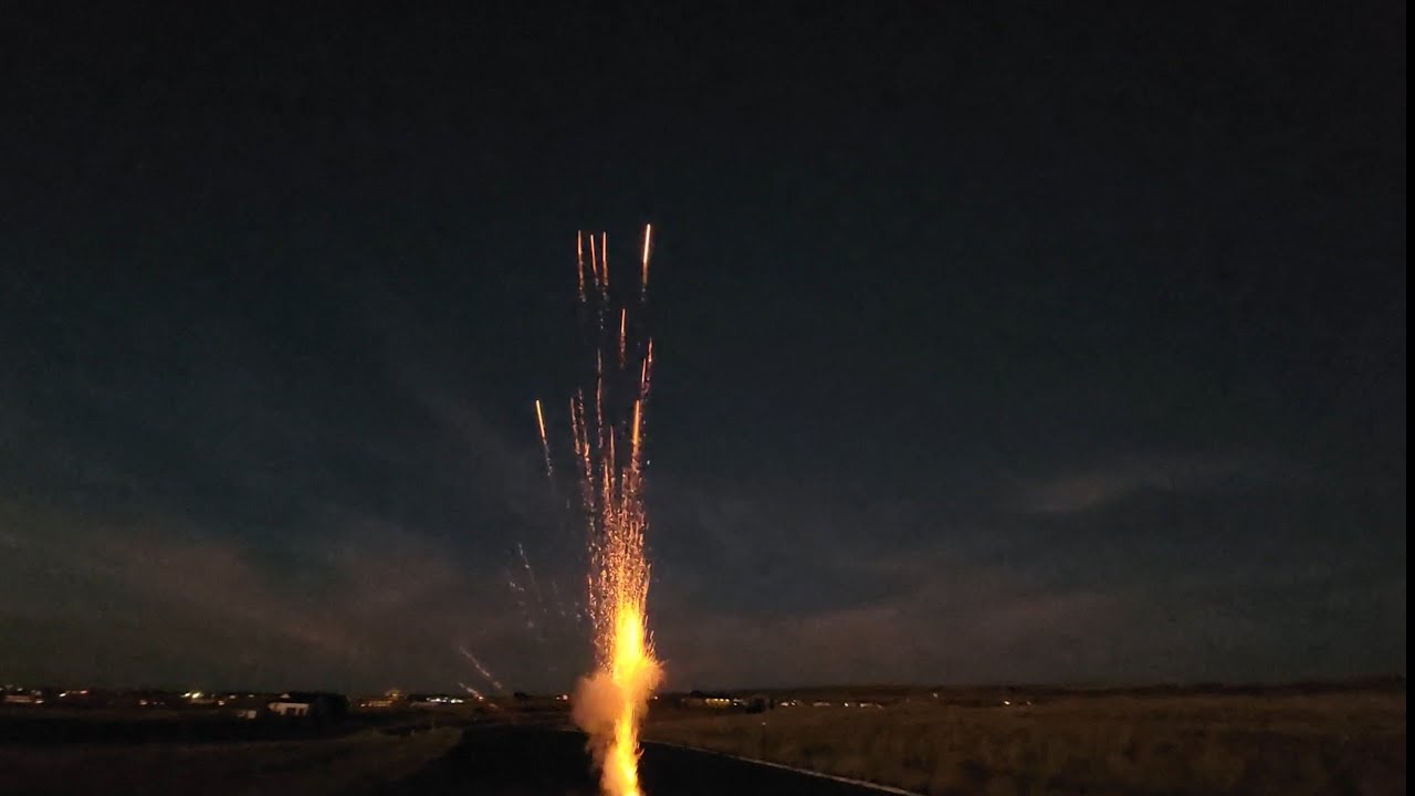 Poltergeist Canister Shell Salute LOUD - YouTube