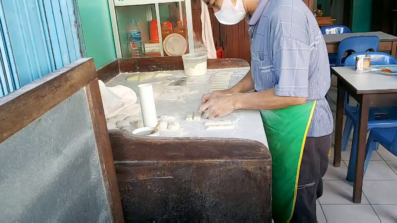 Cakui di depot balikpapan baru - YouTube