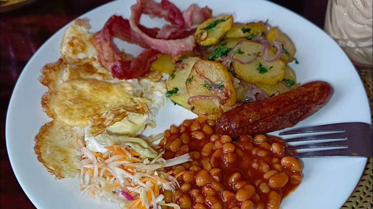 Making a whole festive breakfast for my Family - YouTube