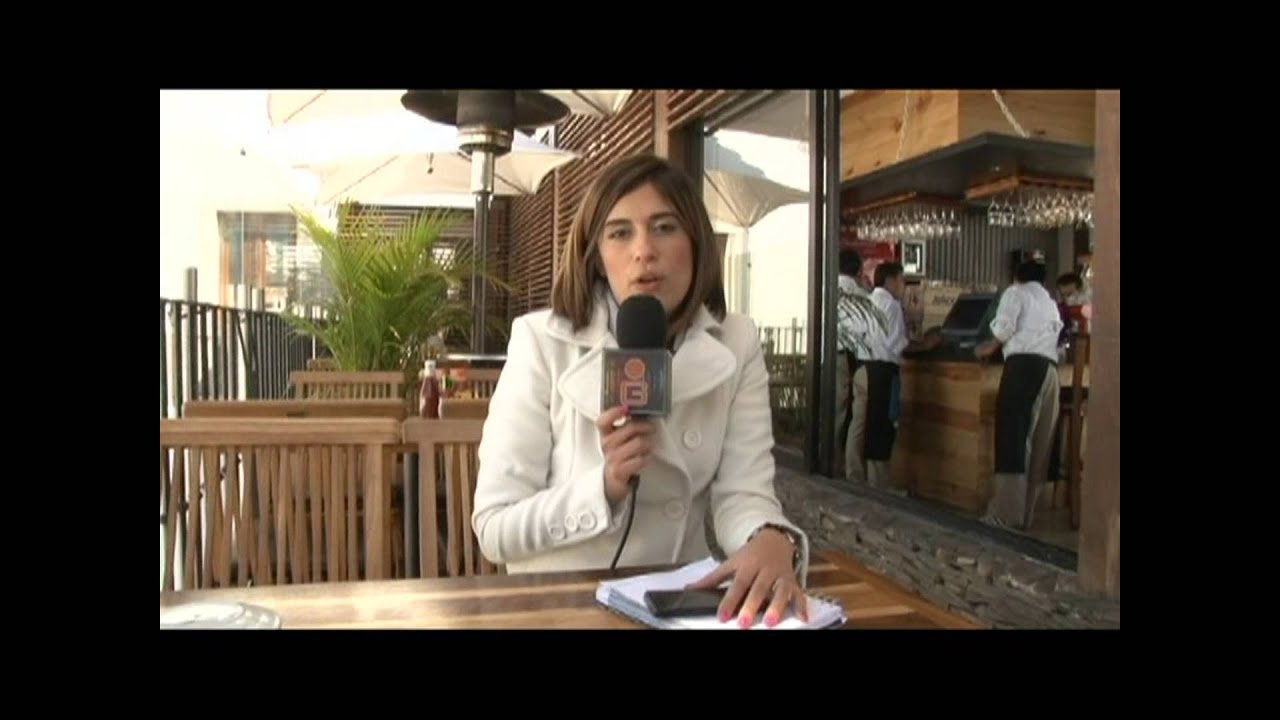 How to pronounce HUAWEI - YouTube