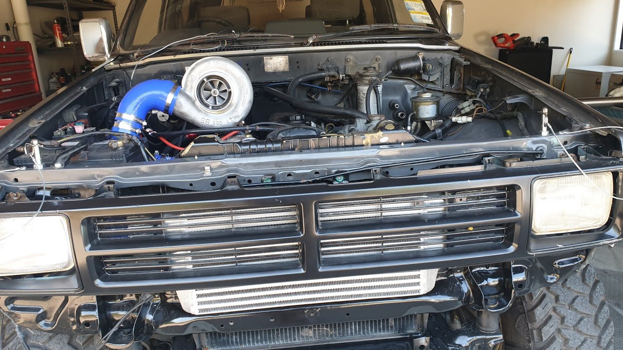 ROADTEST!! - Compound turbo hilux - YouTube