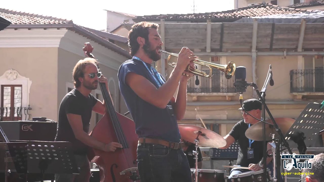 Il Jazz italiano per L'Aquila - Roberto Gatto Quartet - YouTube