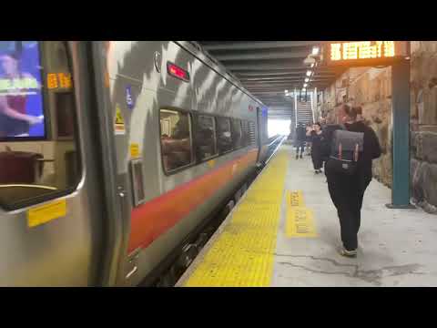 M7A & M8 both arrived at Fordham Station in Metro-North Railroad in ...