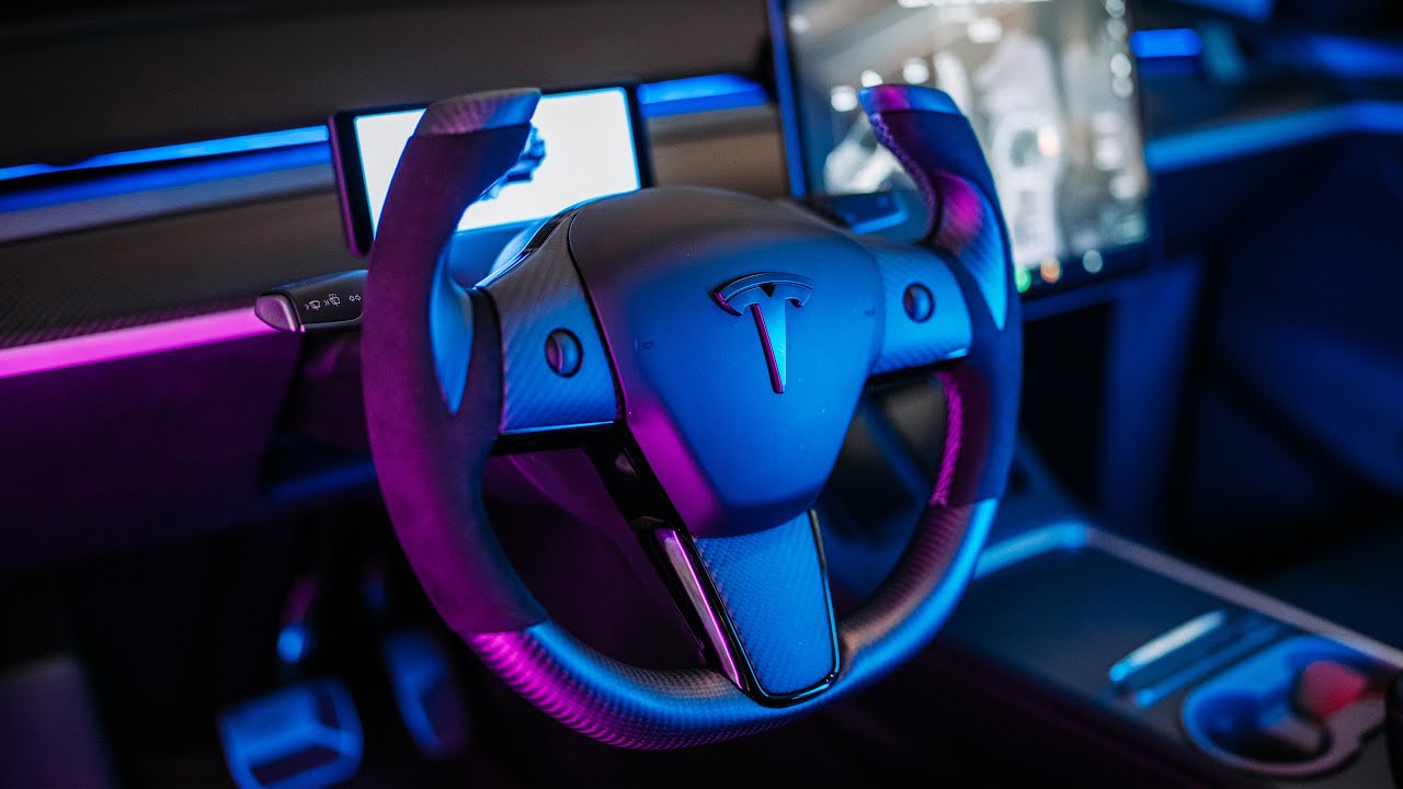 Custom "Batman-Inspired" Tesla Model Y Steering Wheel | Full Review and ...