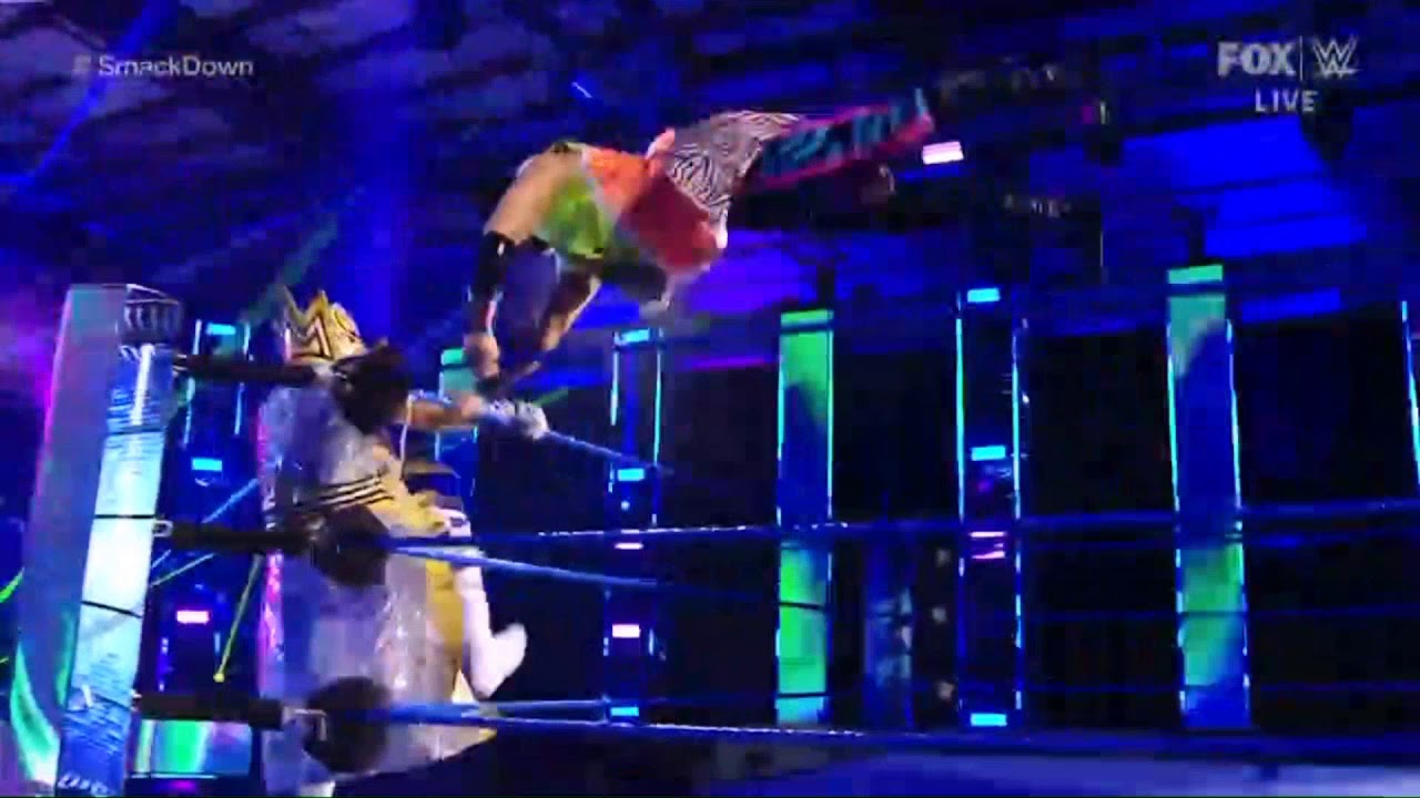 Lucha House Party - Smackdown Entrance (24-04-20) - YouTube