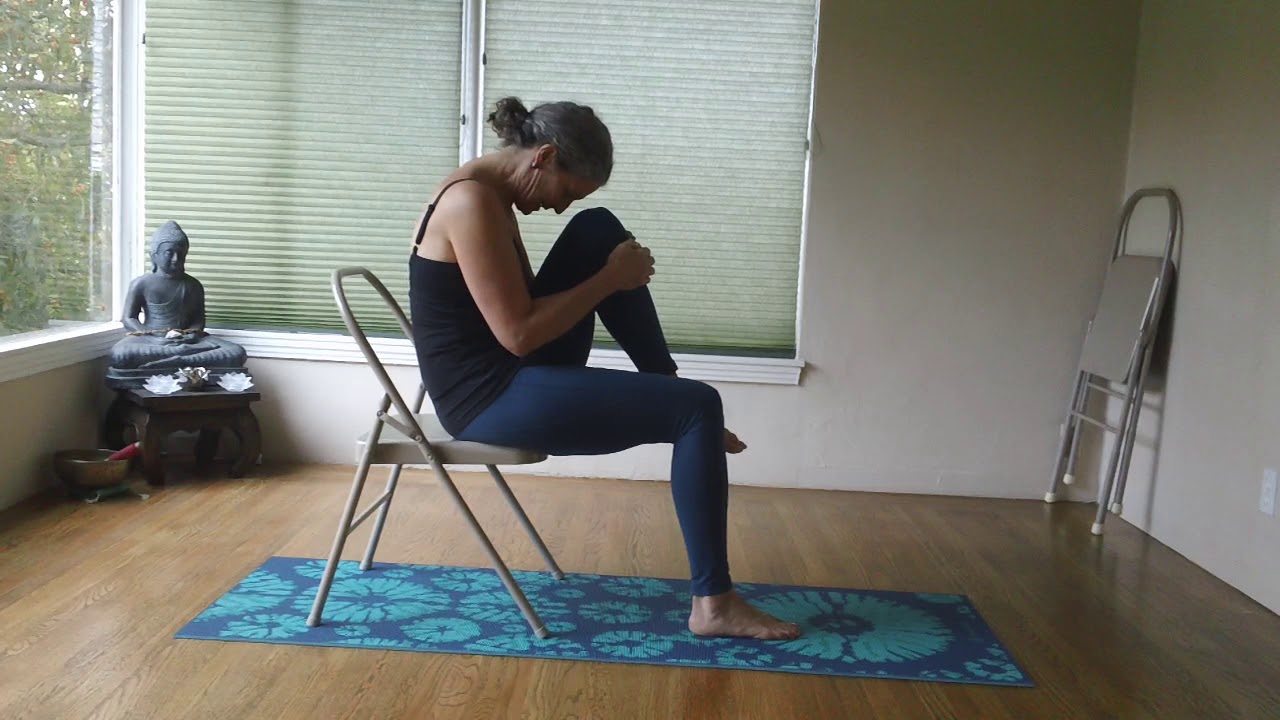 Cat Cow in the Chair (with knee to chest variation) - YouTube