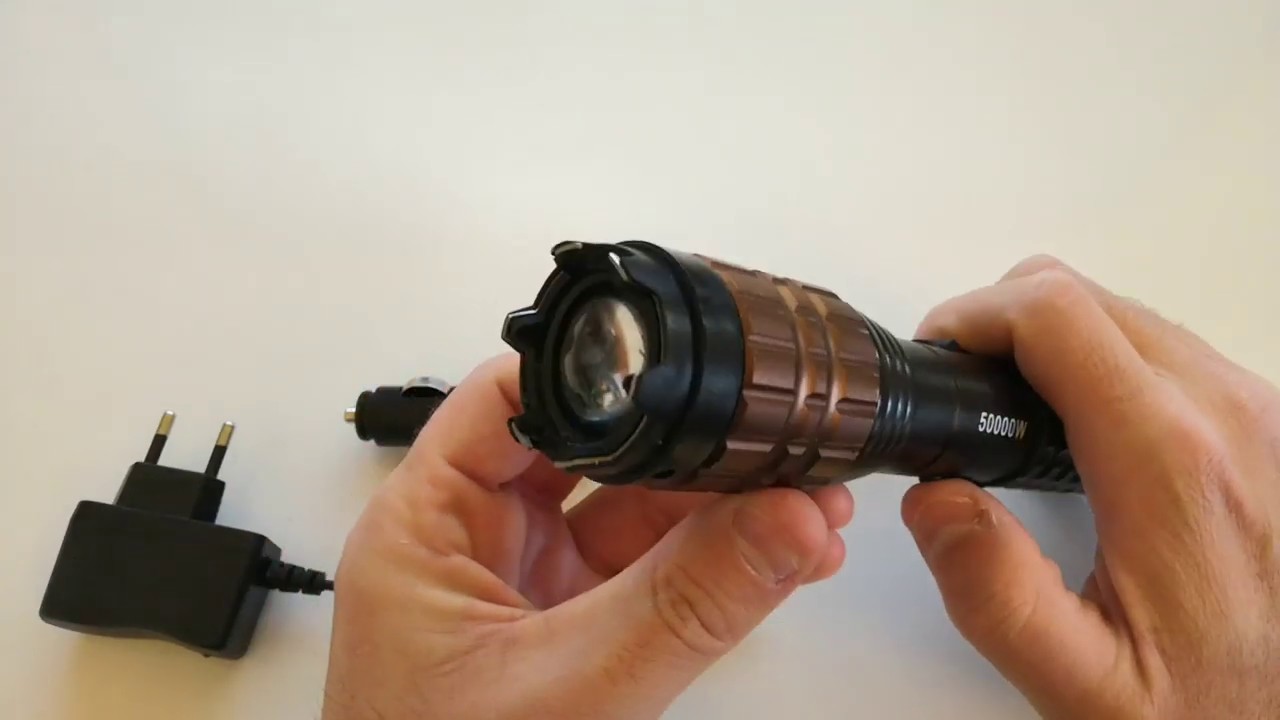 Taser shocker 50 000 000 volts ! POLICE LED + Tazer puissant - YouTube