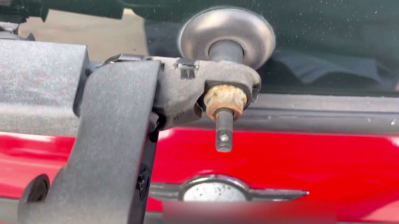 Mini Cooper rear wiper easy fix. - YouTube