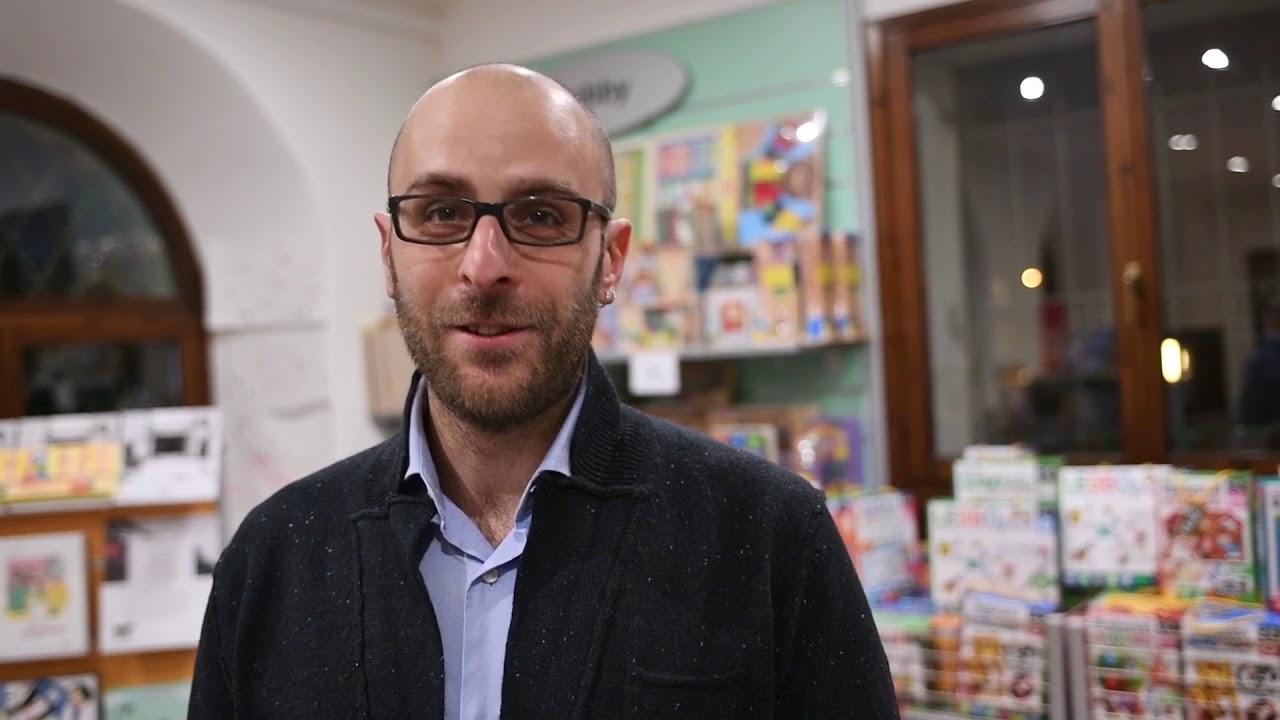 Stefano Iannaccone presente "Storia di un amore all'anatra" - YouTube