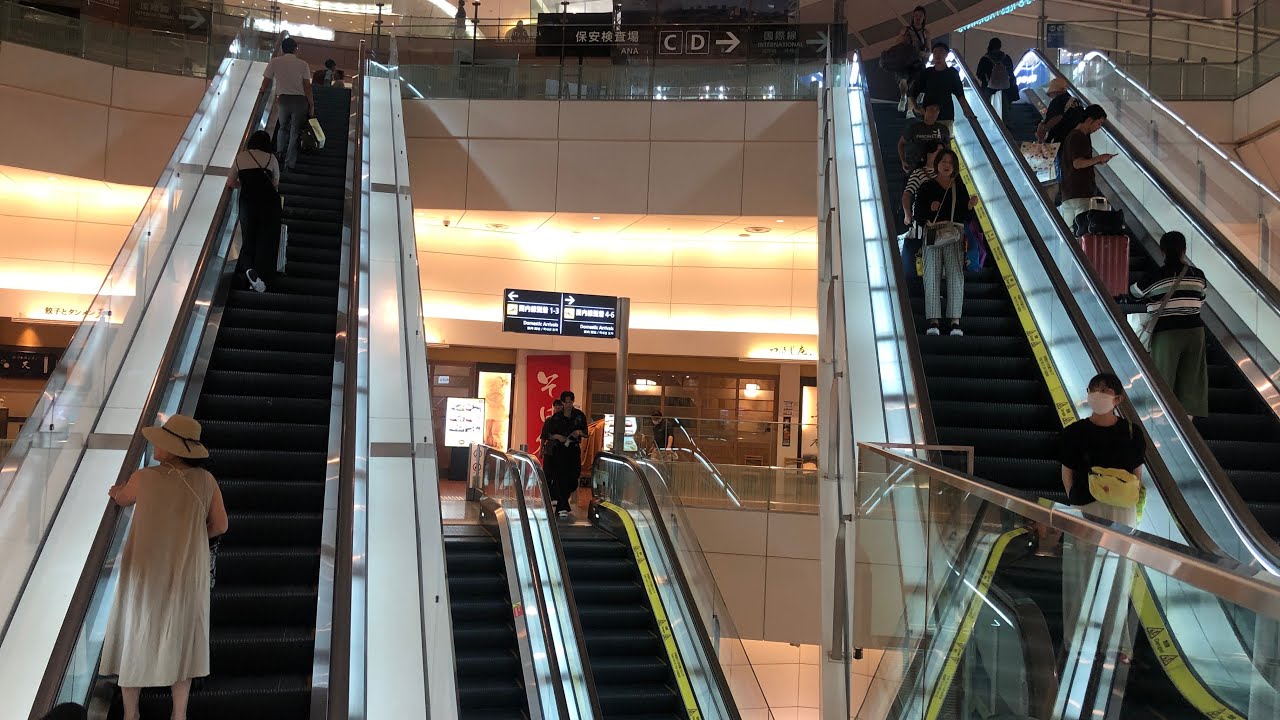 Pax intrantibus, salus exeuntibus - YouTube