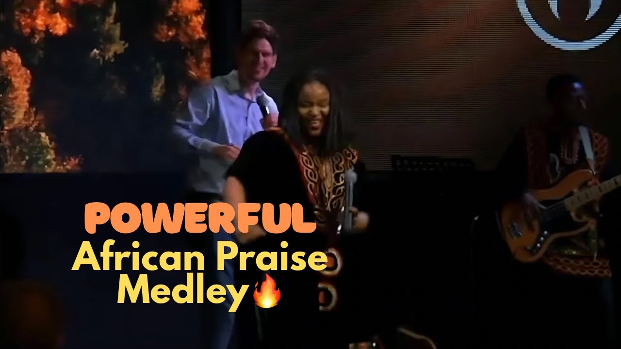 Powerful African Praise Medley With Dr. Shalom @Amistad de Monterrey ...