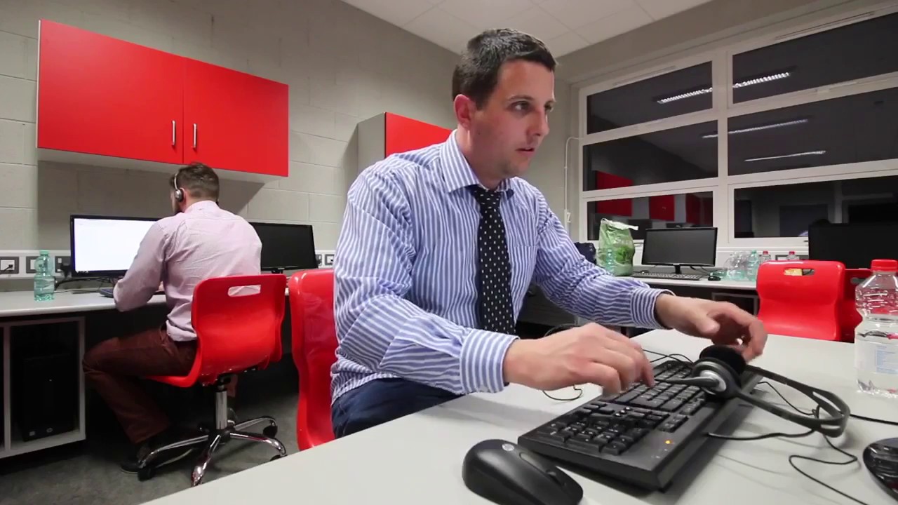 Behind the scenes in EVERY call centre... - YouTube