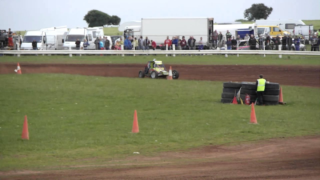 CLASS 9 SOUTH WALES AUTOGRASS 8/6/2014 HEAT 2 - YouTube