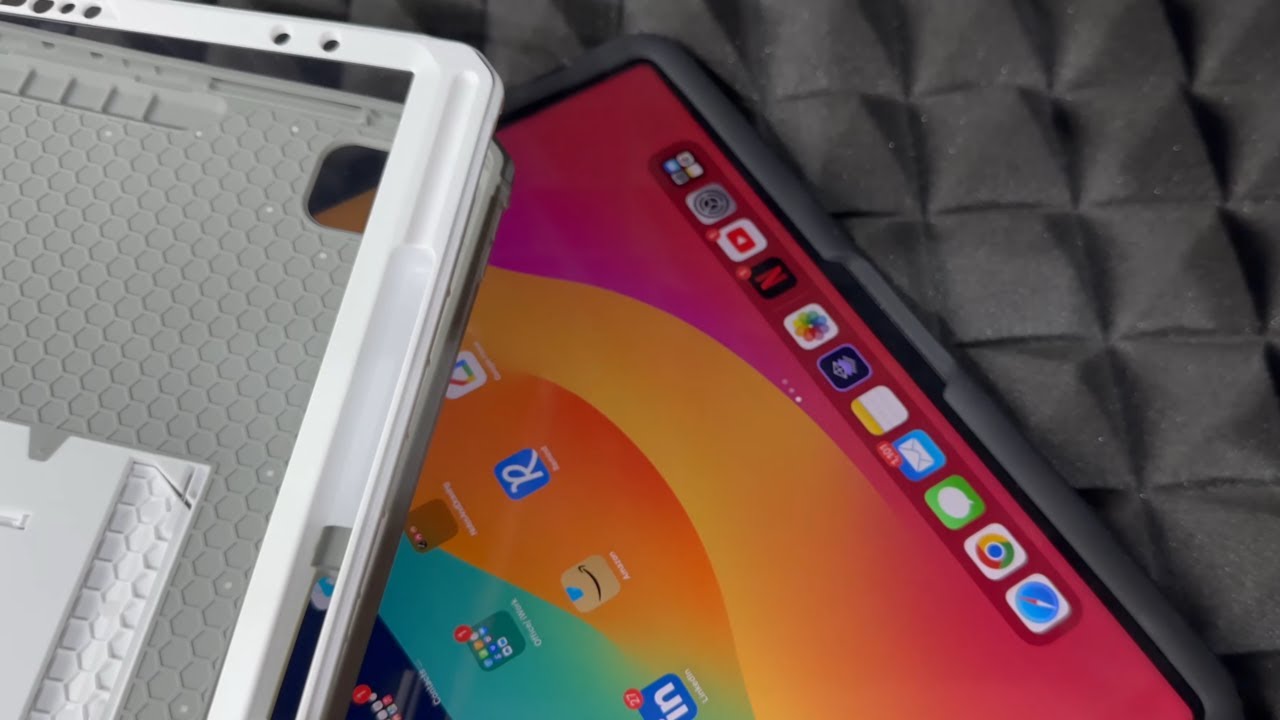 Poetic iPad Pro 12.9 vs iPad Pro 2024 13 inch Case - YouTube