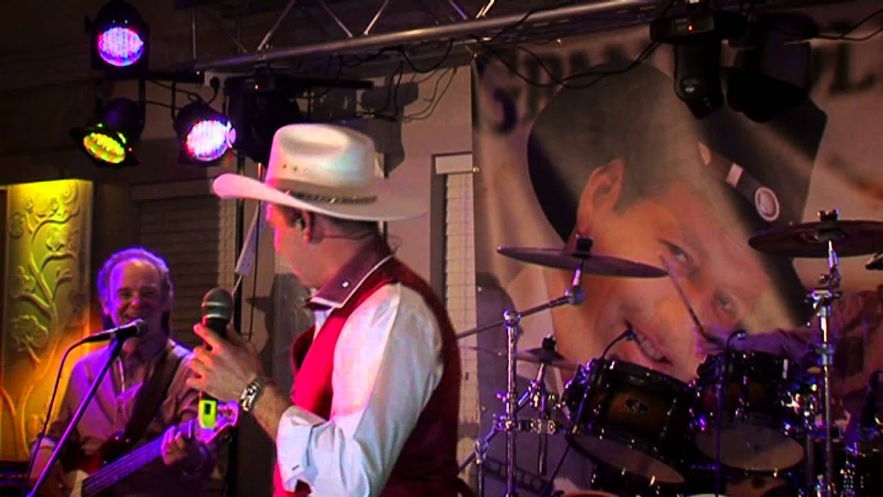 Eamonn Jackson. The Girl I Love Now Lives In Birmingham - YouTube Music