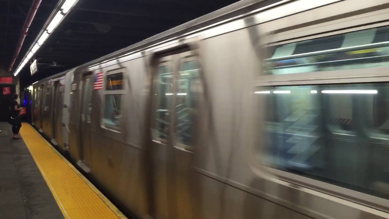 The N Train of New York, NY, USA - YouTube