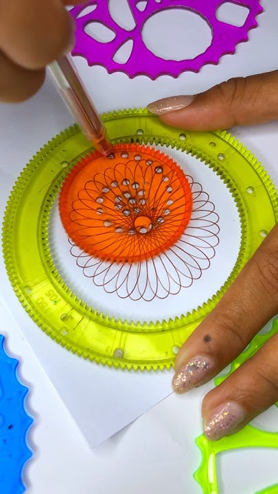 Creating Spirograph Art in Seconds! Satisfying to Watch!🎨🌈#ArtTime #Spirograph #shorts - YouTube