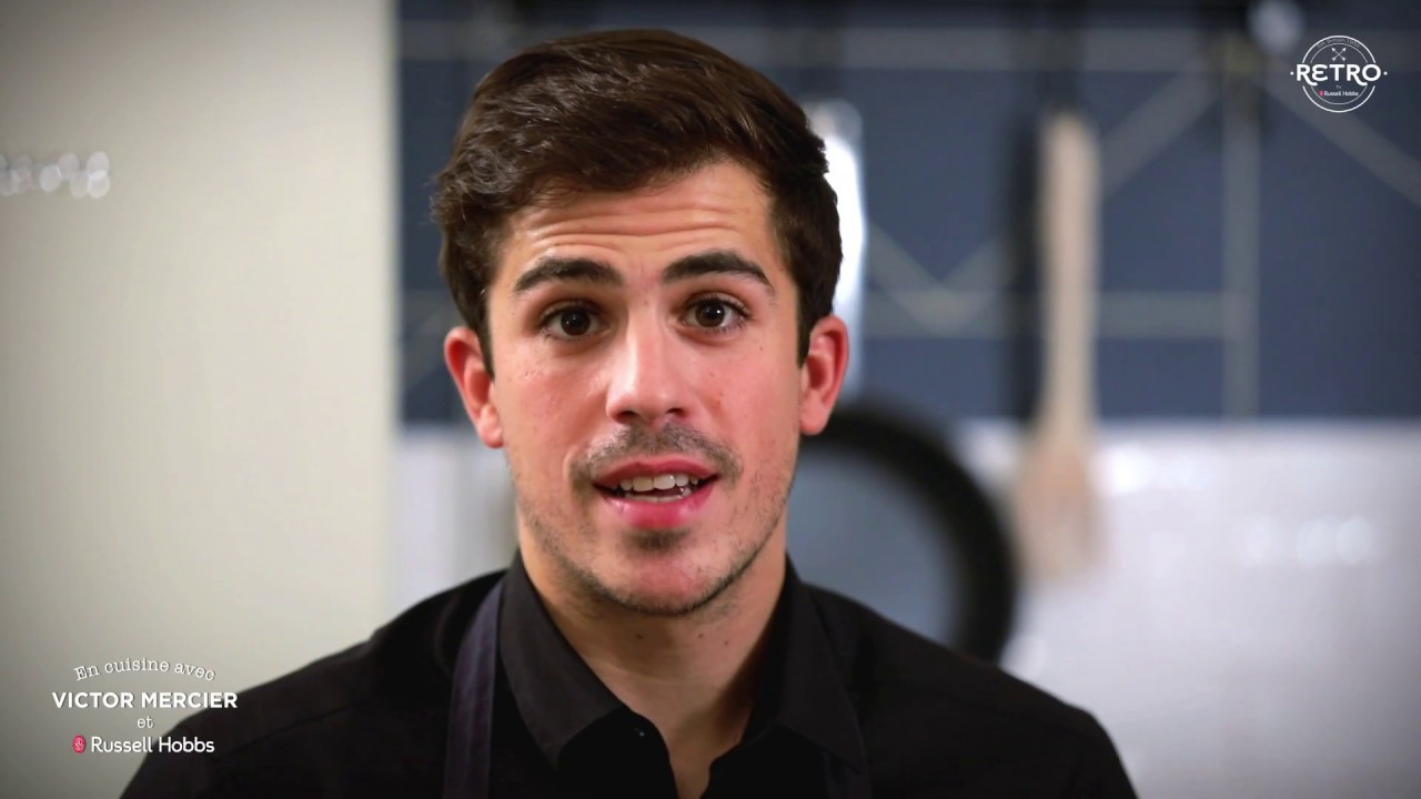 Victor Mercier : Ile flottante, praliné de noix et crème de champignons ...