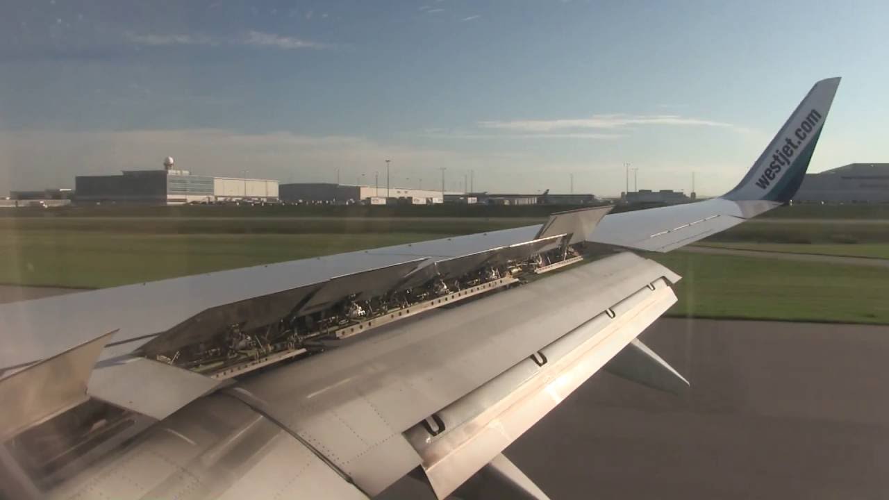 WestJet Flight 168 Landing in Toronto - YouTube