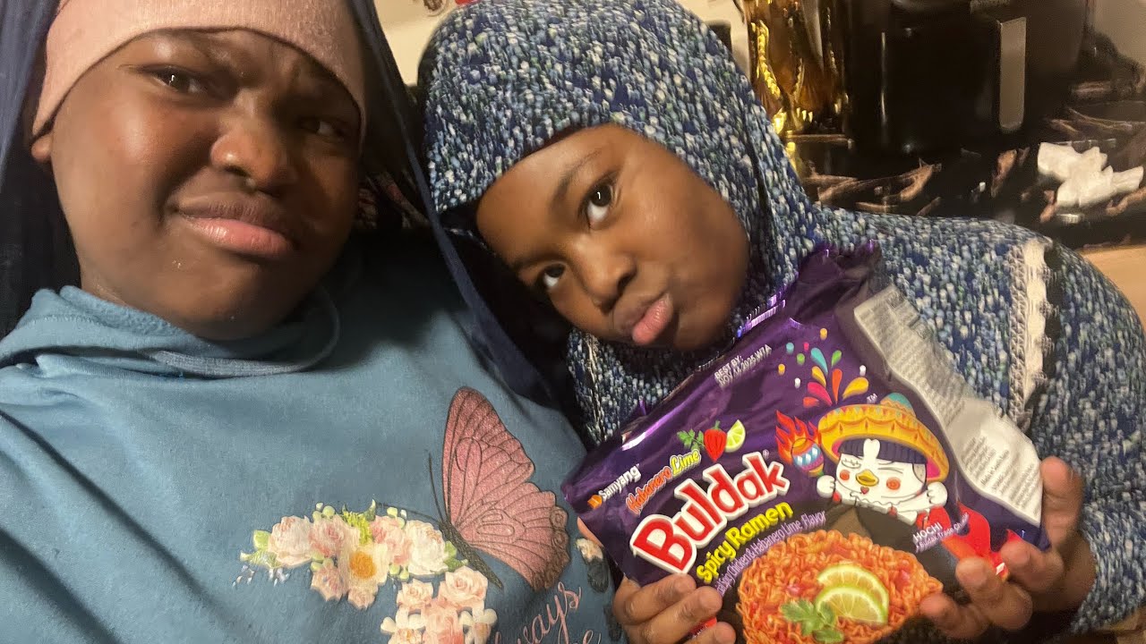 Making buldak Anglo recipe - YouTube