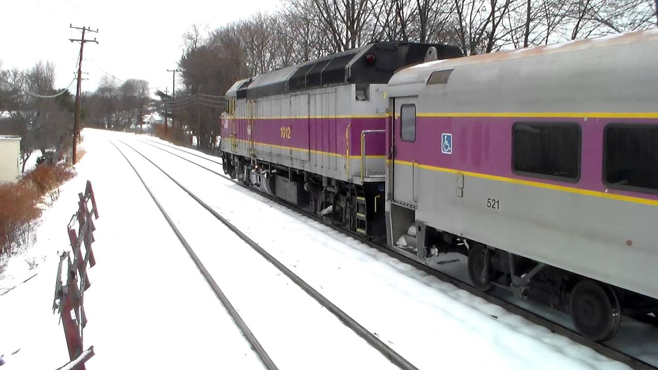 Retired : Mbta F40PH 1012 at Swampscott - YouTube