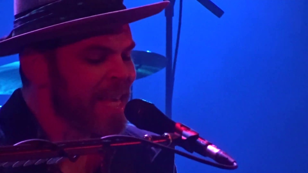 Supergrass - Grace - Live @ Paradiso, Amsterdam - 02/2020 - YouTube