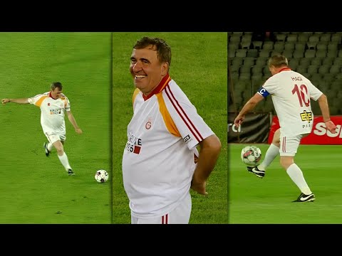 Gheorghe Hagi Uimește din nou în Tricoul lui Galatasaray | Show vs All Stars Legends