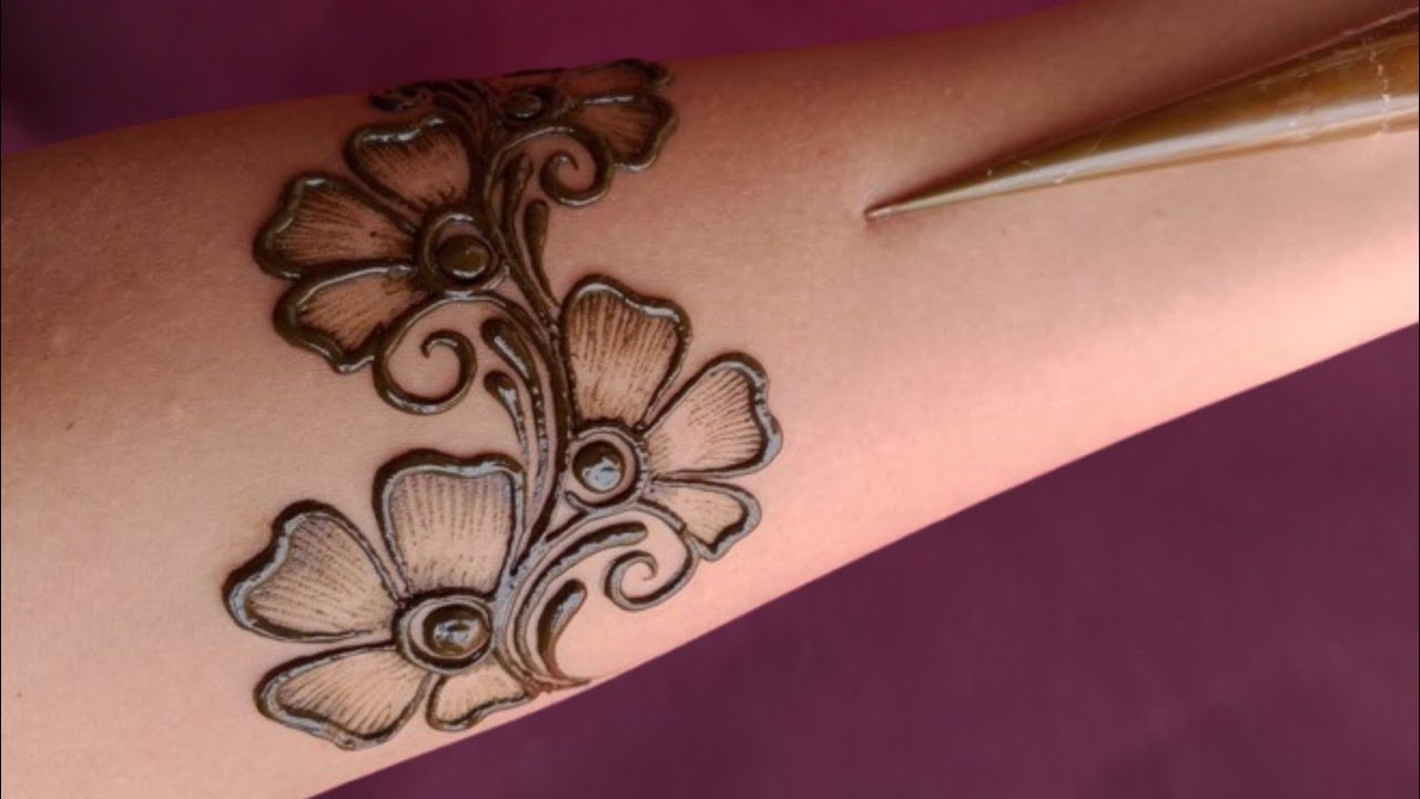 Pretty easy vine branches henna designs @Daytophasedesigns - YouTube